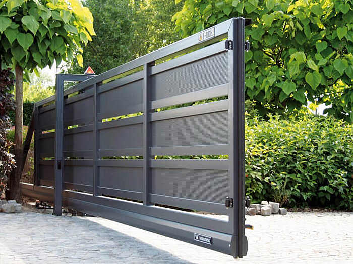 Portail coulissant autoportant Modern AW.10.109. | Fence2go